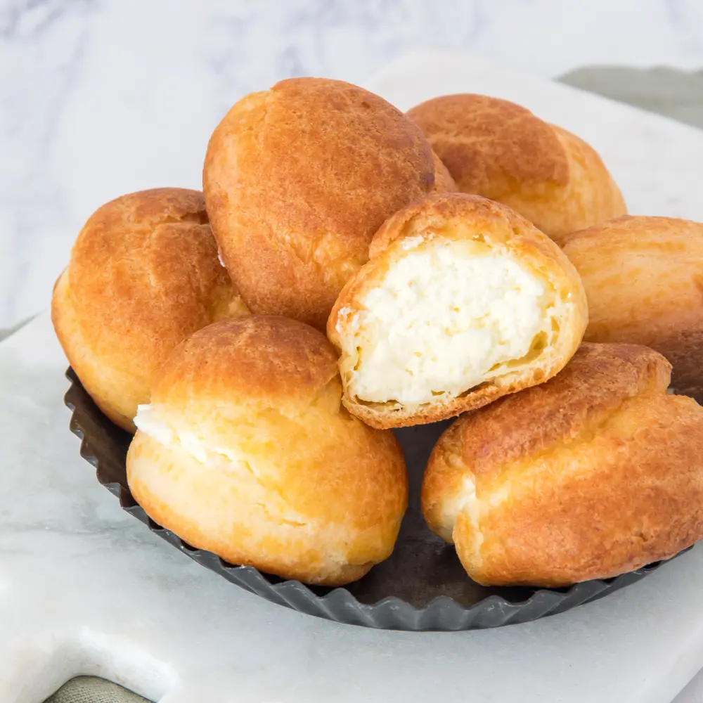 Slagroomsoesjes - Laura's Bakery