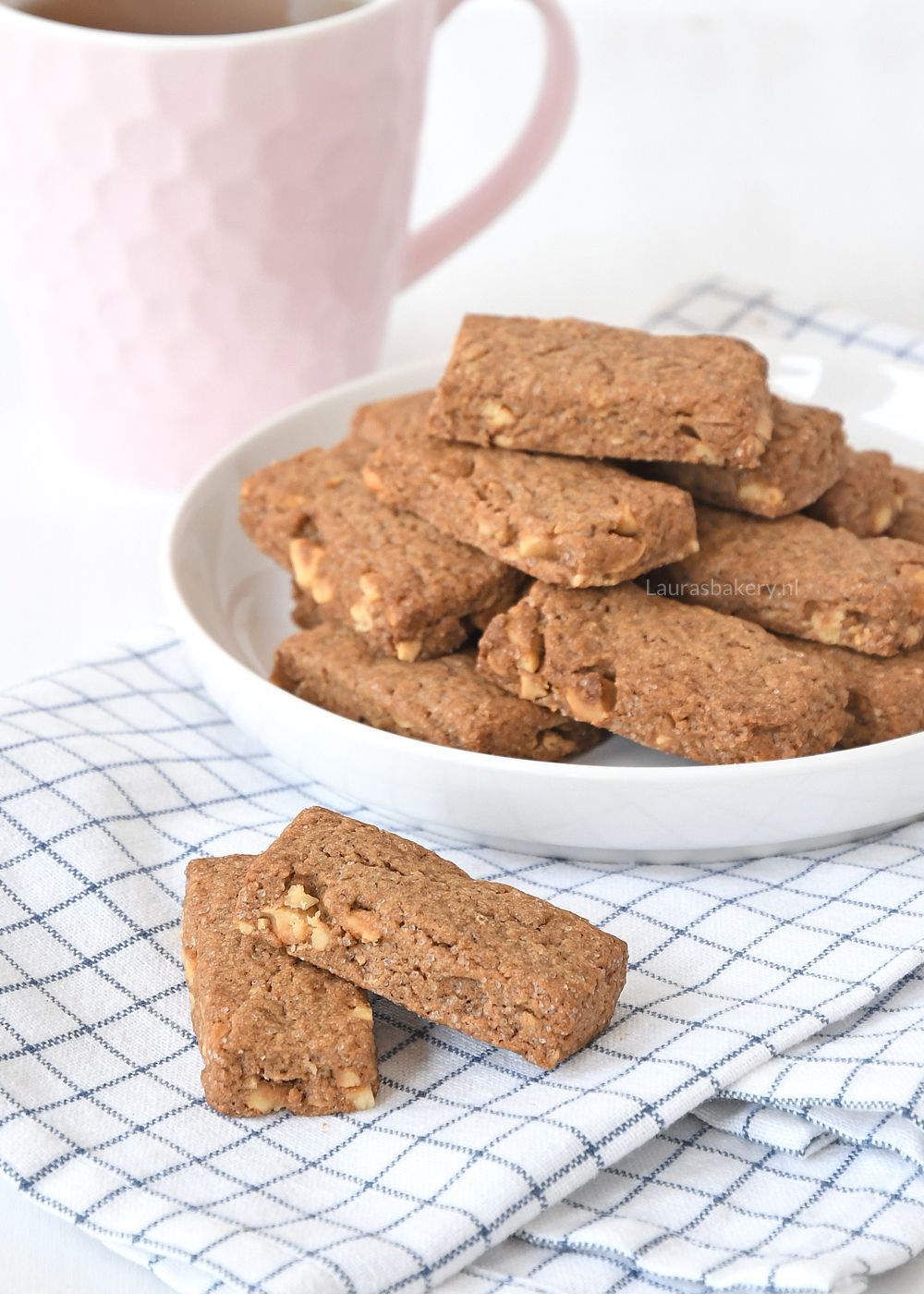 Friese dumkes - Laura's Bakery