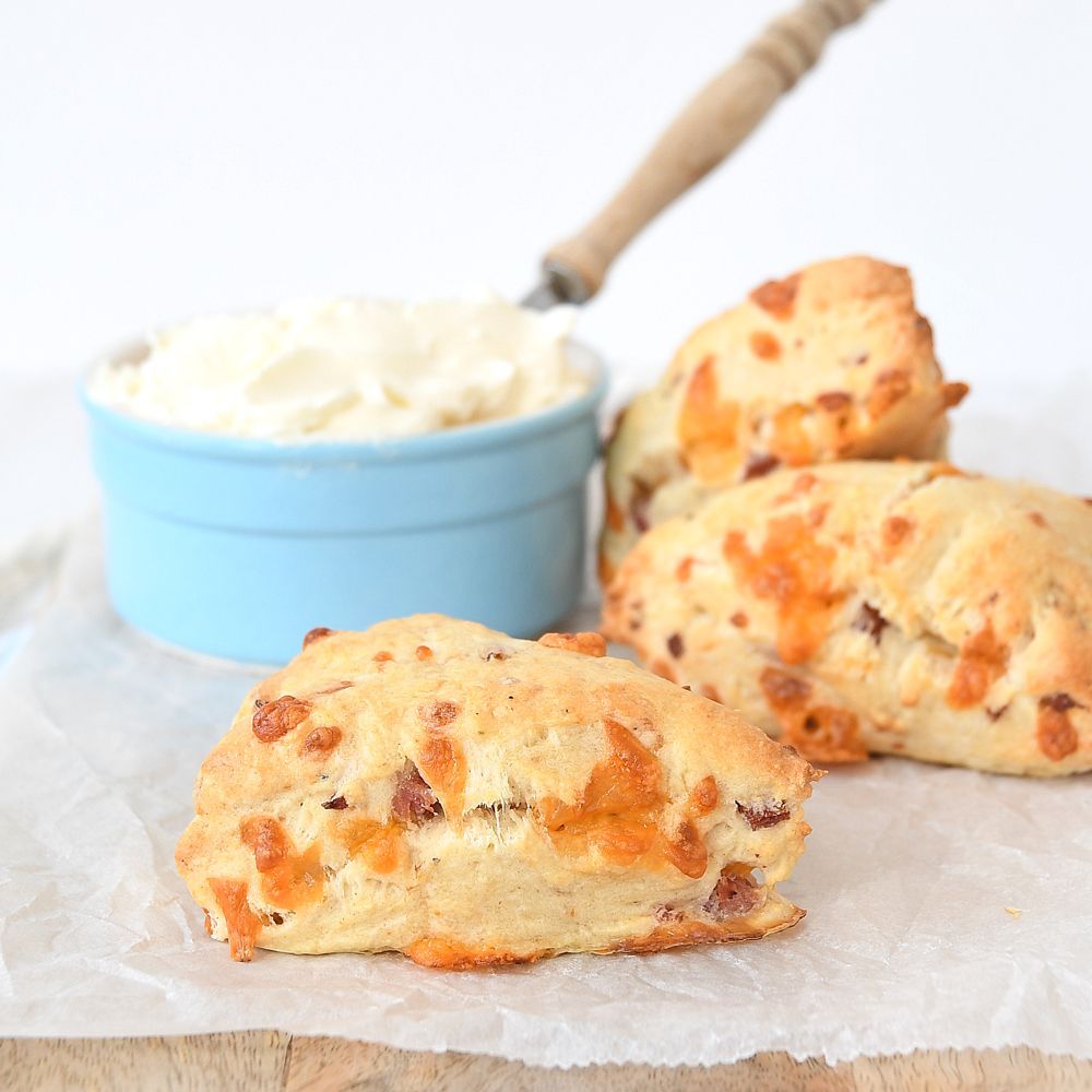 Cheddar-bacon scones - Laura's Bakery