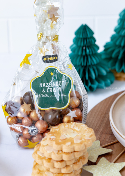 Dame blanche ijstaart met kerstkransjes - Laura's Bakery