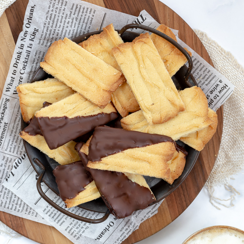 Utrechtse spritsen (chocolade spritsen) - Laura's Bakery